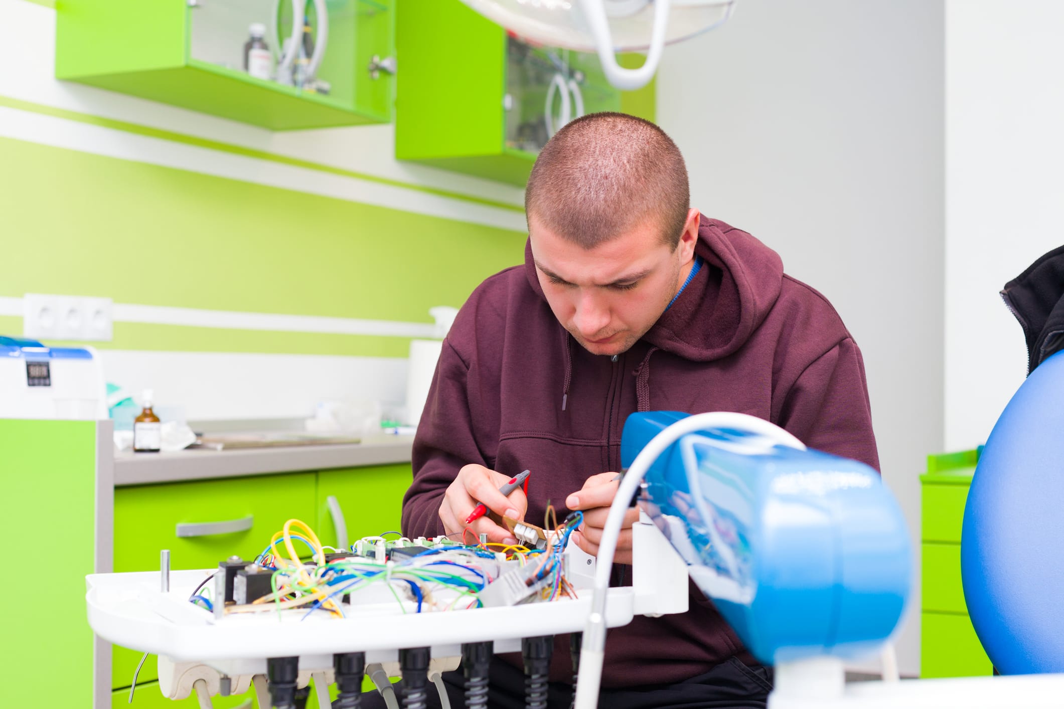 AI Enabling 39% Faster Repairs, Field Service Report Shows
